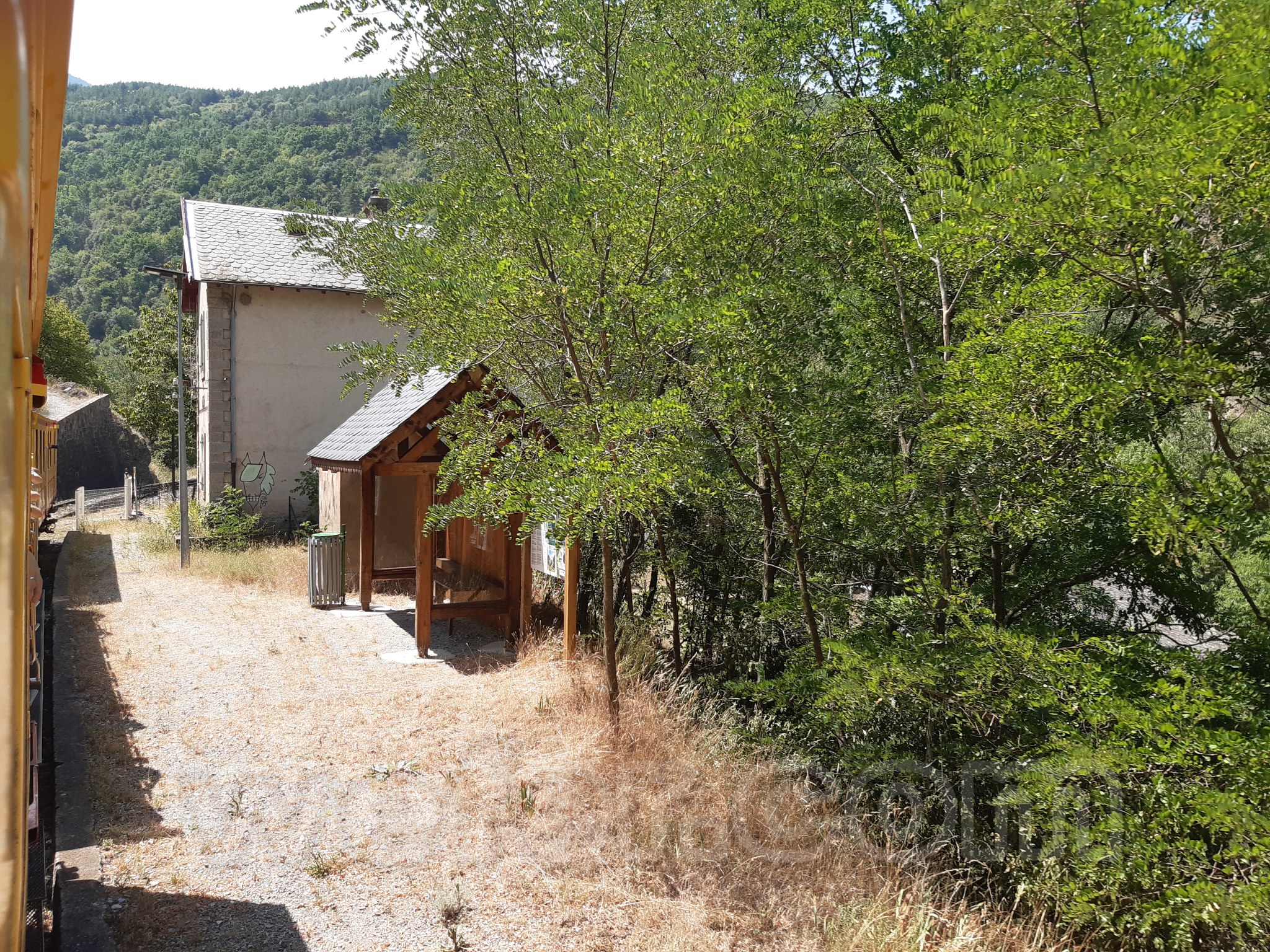 SNCF: Nyer - wefer.com, Web Ferroviaria